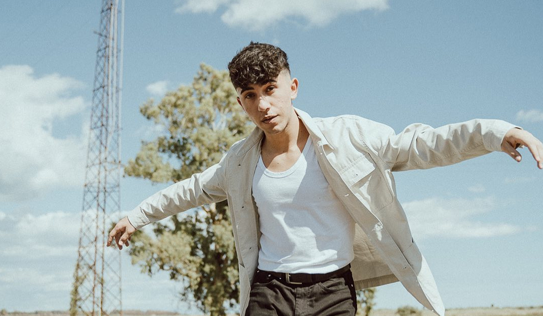 Berna: «Vorrei che la mia musica portasse via tutte le paure» - Lattemiele