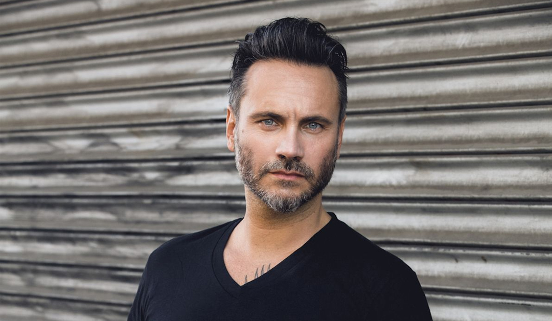 Nek: «"Dalla strada al palco" è una vetrina sull'arte» - Lattemiele