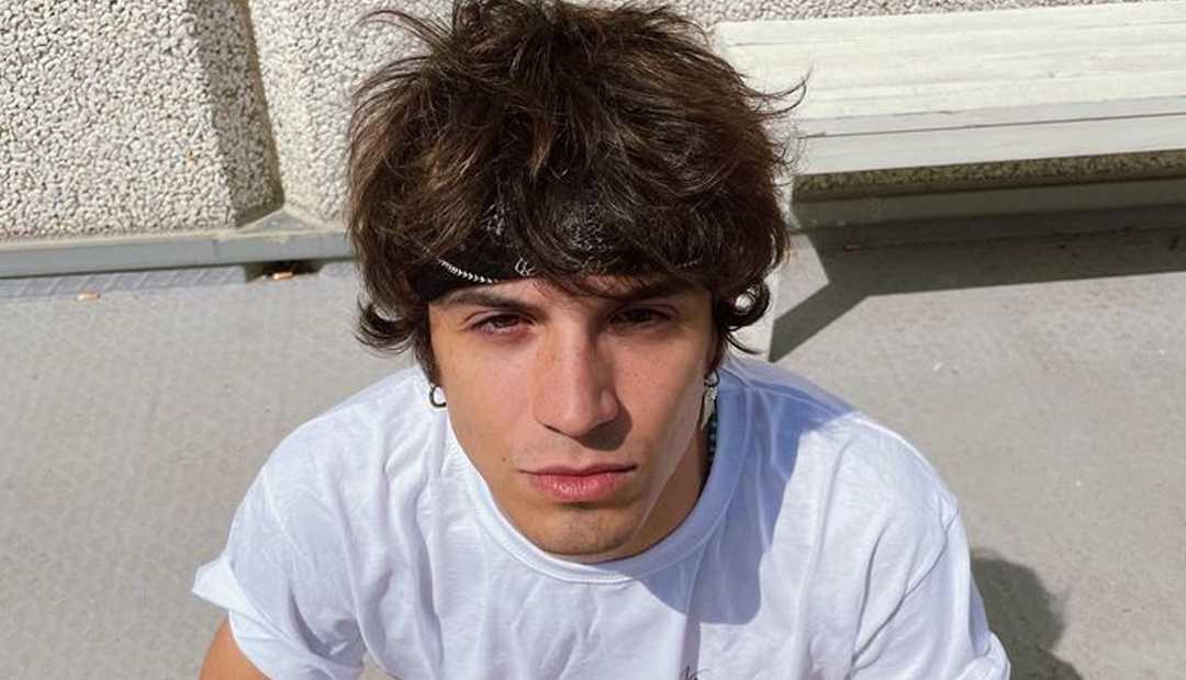 Alex: «Scrivo per connettere la musica alle emozioni che provo ...